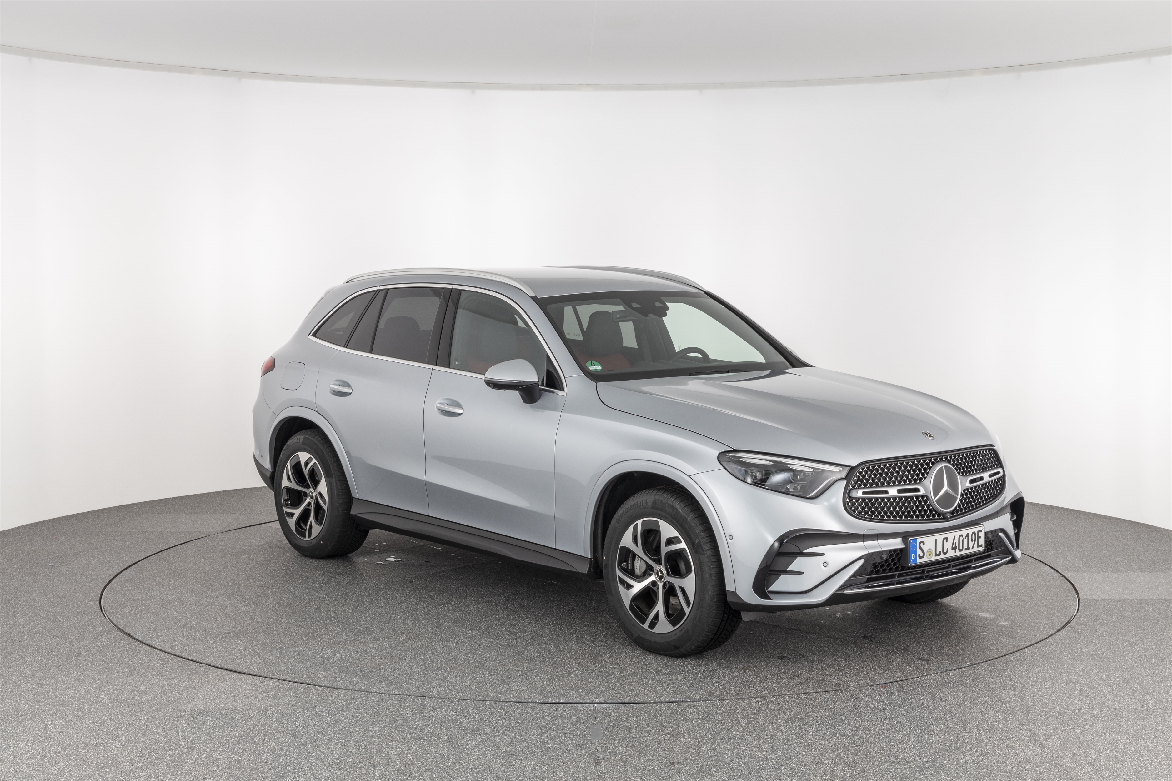 Test e Recensione MERCEDES GLC 300 DE HYBRID EQ 4MATIC ADVANCED ...